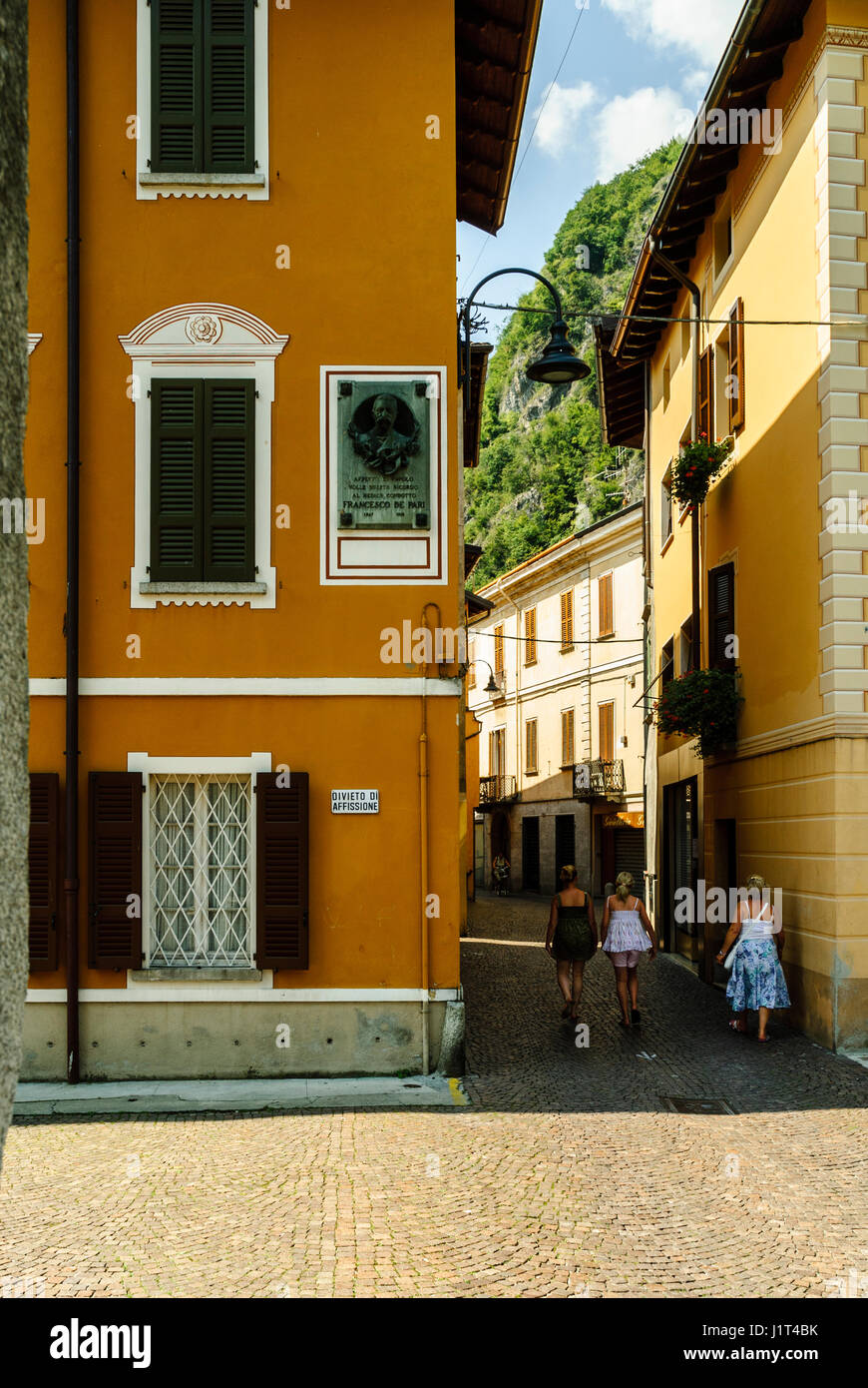 The narrow streets in Carlazzo, Italy Stock Photo - Alamy