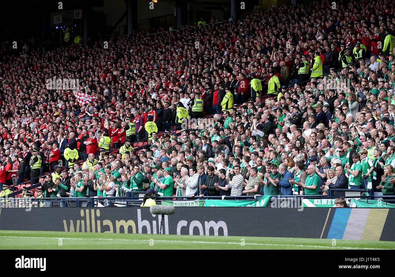Hibernian Fans Stock Photos & Hibernian Fans Stock Images - Alamy