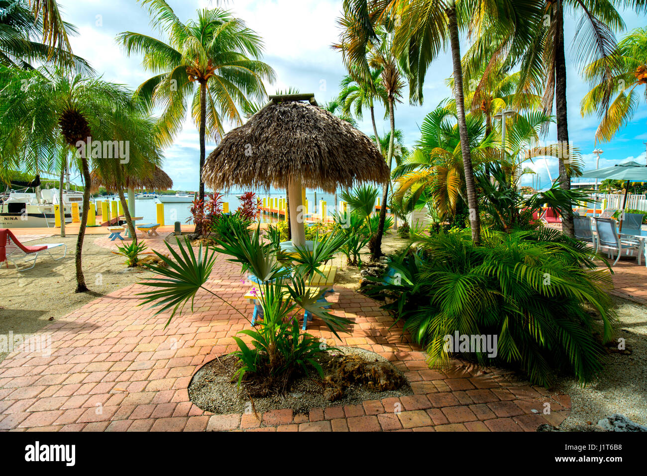 Tiki Tropical Beach Poolside Cabanas Tiki Bar | Naples Hotel | LaPlaya