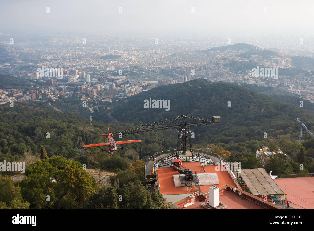 Aircraft carousel hi-res stock photography and images - Alamy