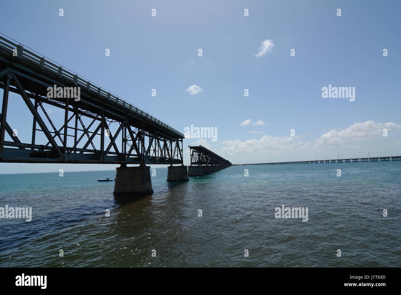Ocean bridges hi-res stock photography and images - Alamy
