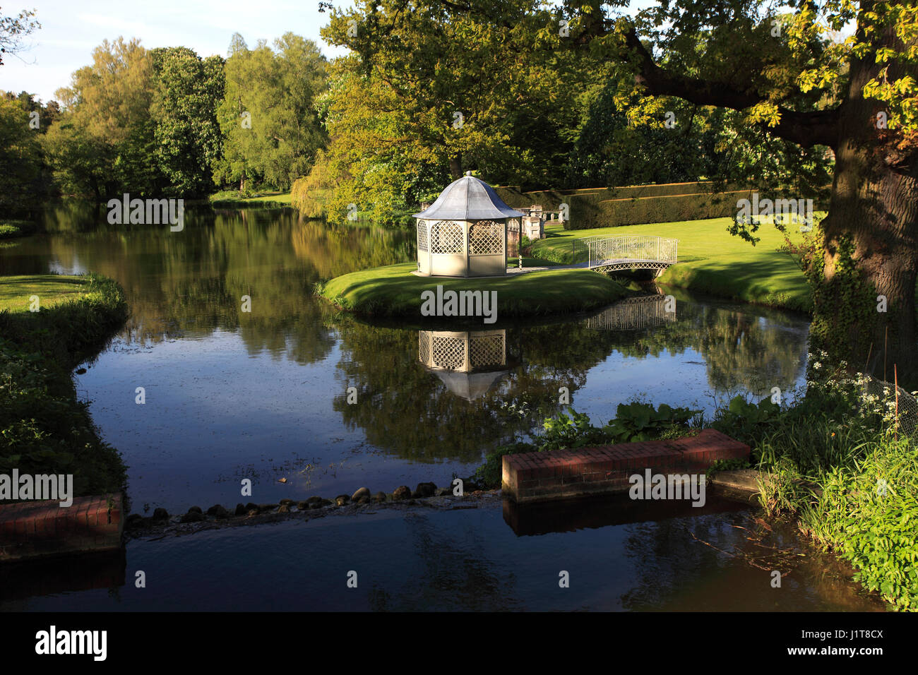 Longstowe hi-res stock photography and images - Alamy