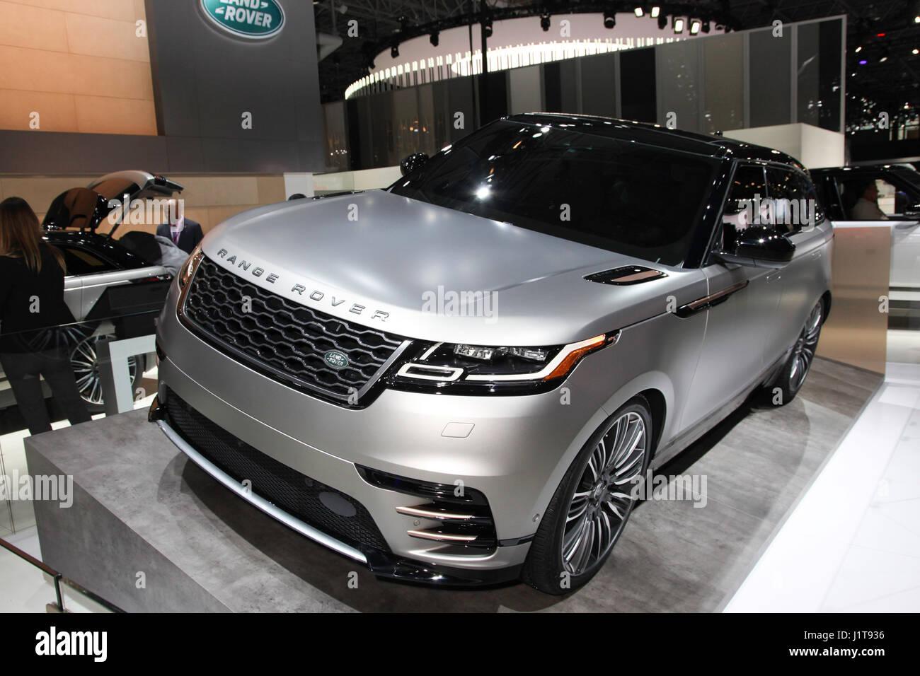 Range Rover Velar shown at the New York International Auto Show 2017 ...