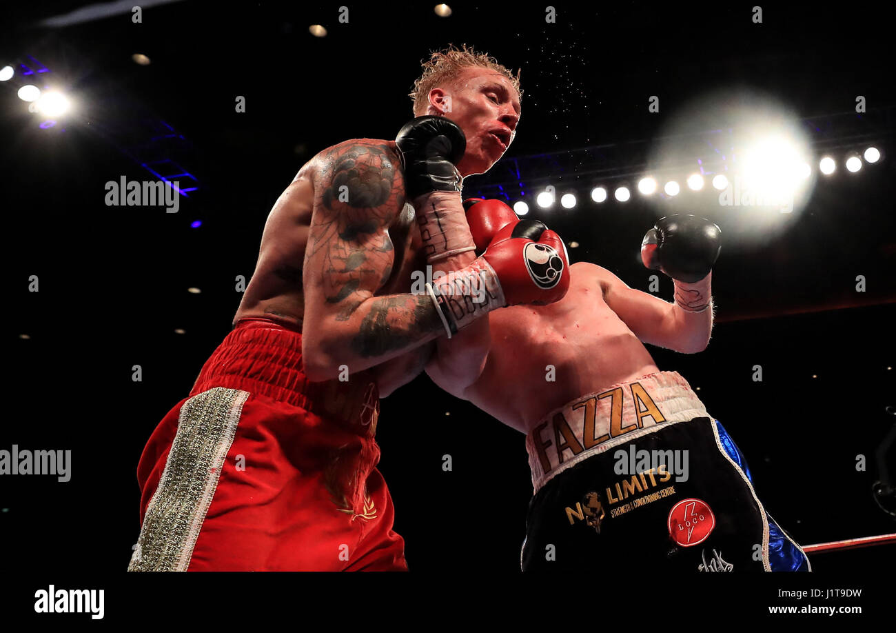 Tom Farrell (right) in action against Tommy Carus in a Super ...