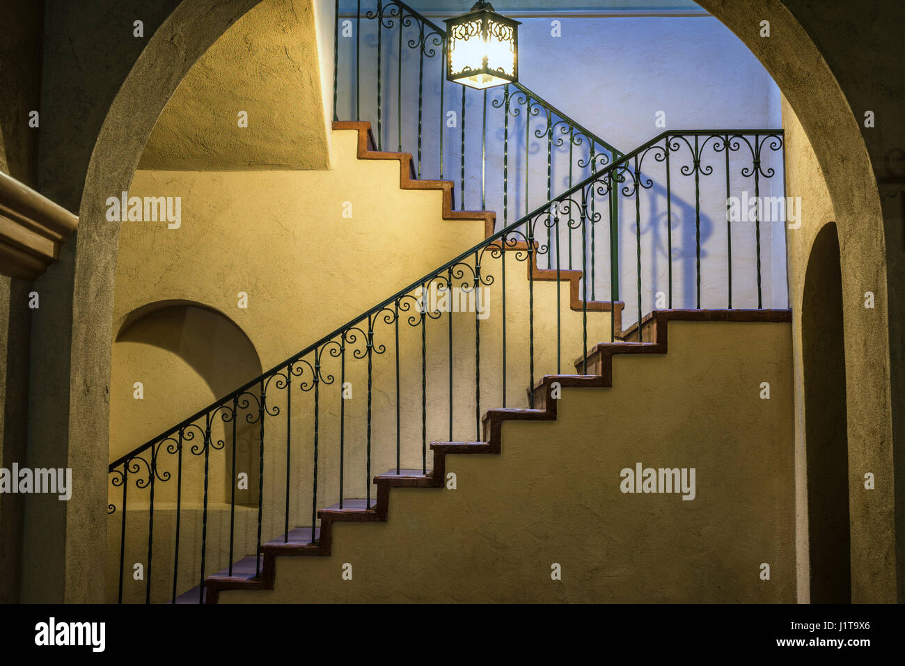 Staircase outside at night hi-res stock photography and images - Alamy