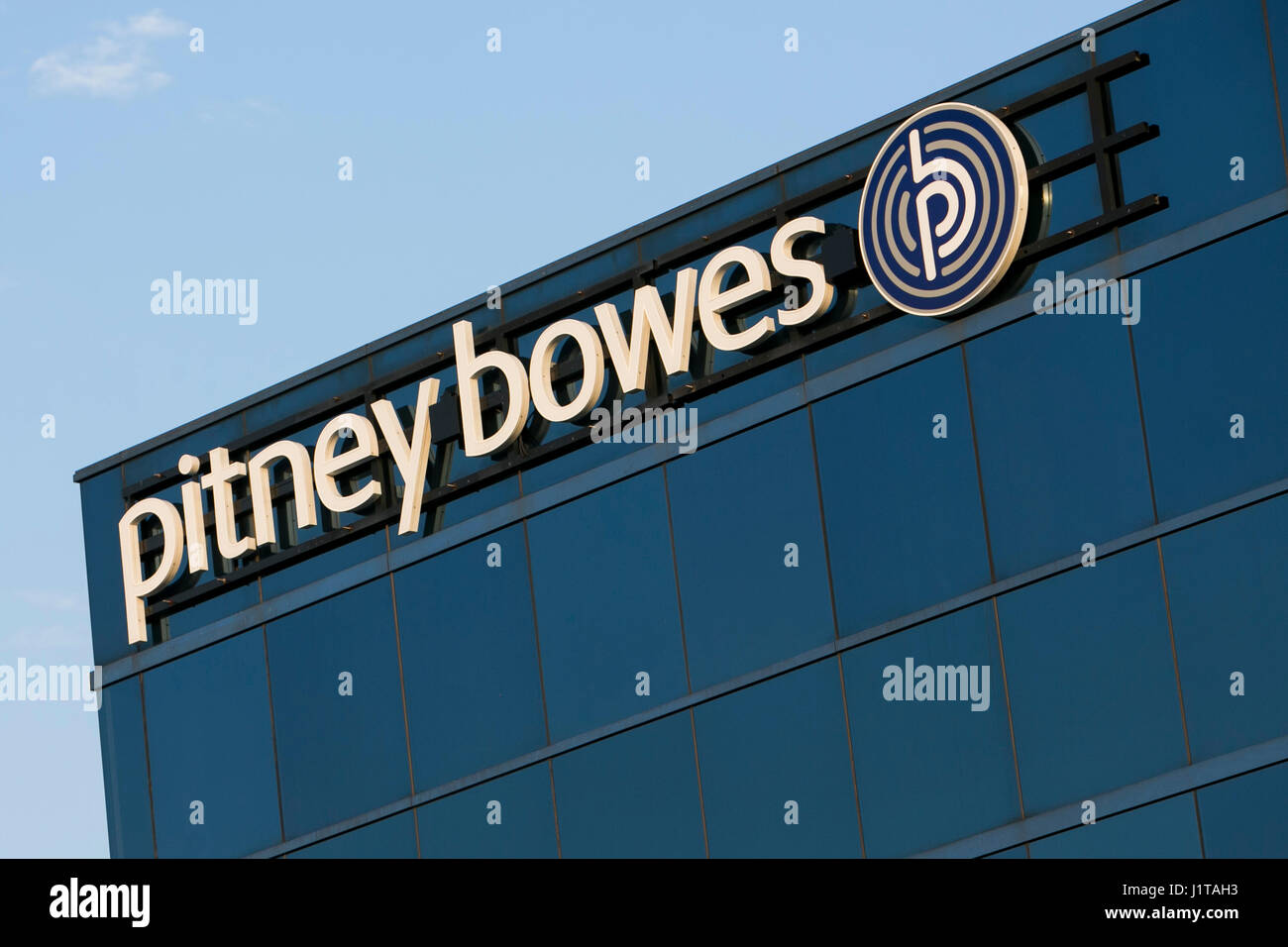 Pitney Bowes Logo