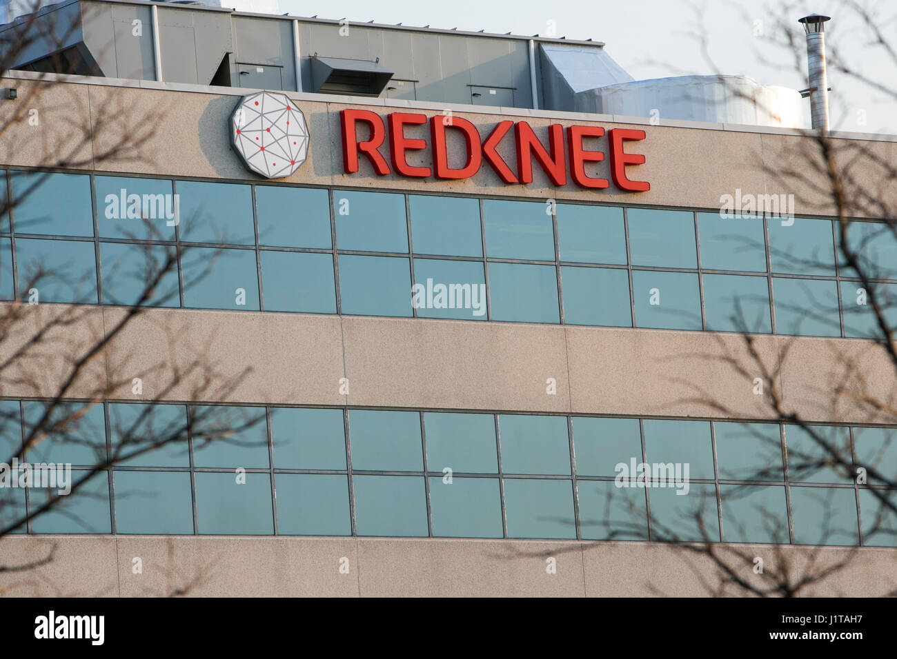 Redknee hi-res stock photography and images - Alamy