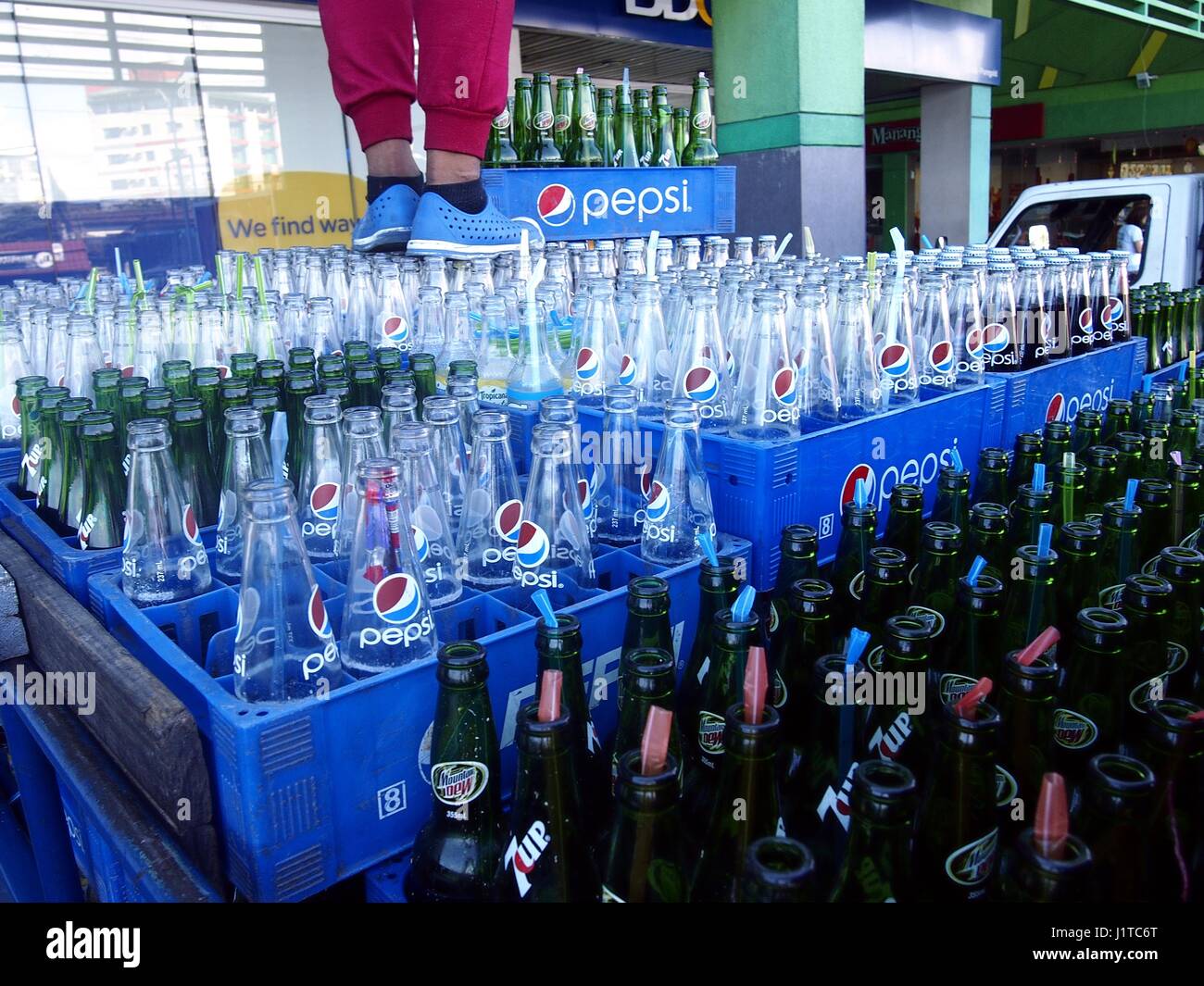 Empty soda bottles hi-res stock photography and images - Alamy
