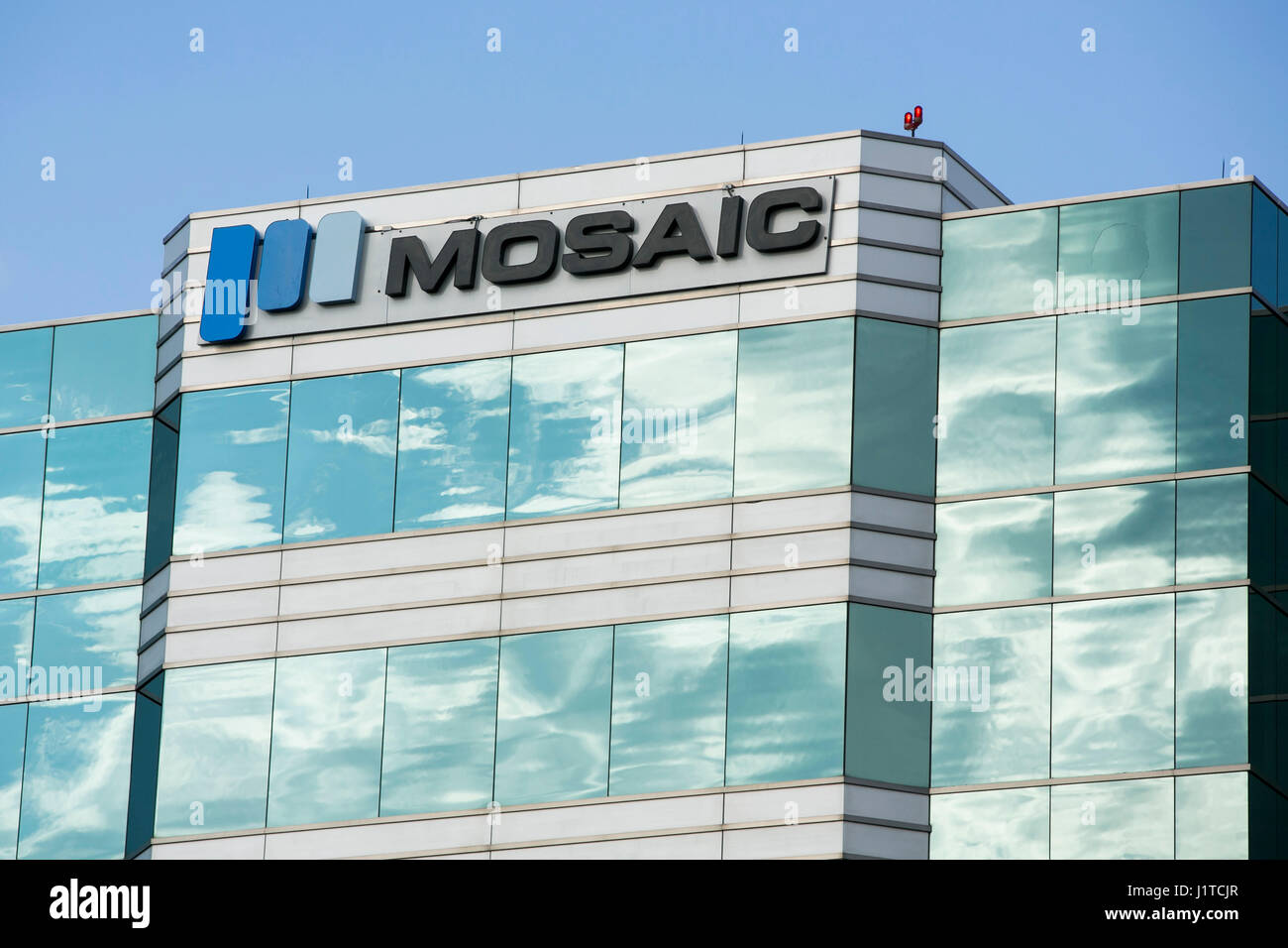 Mosaic building canada hi-res stock photography and images - Alamy