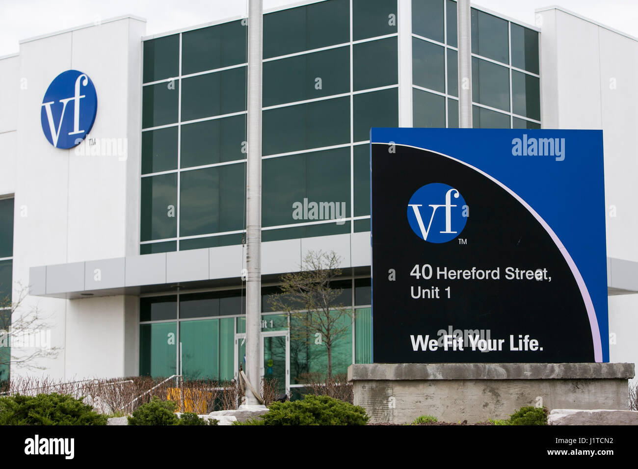 Vf corporation 2017 hi-res stock photography and images - Alamy
