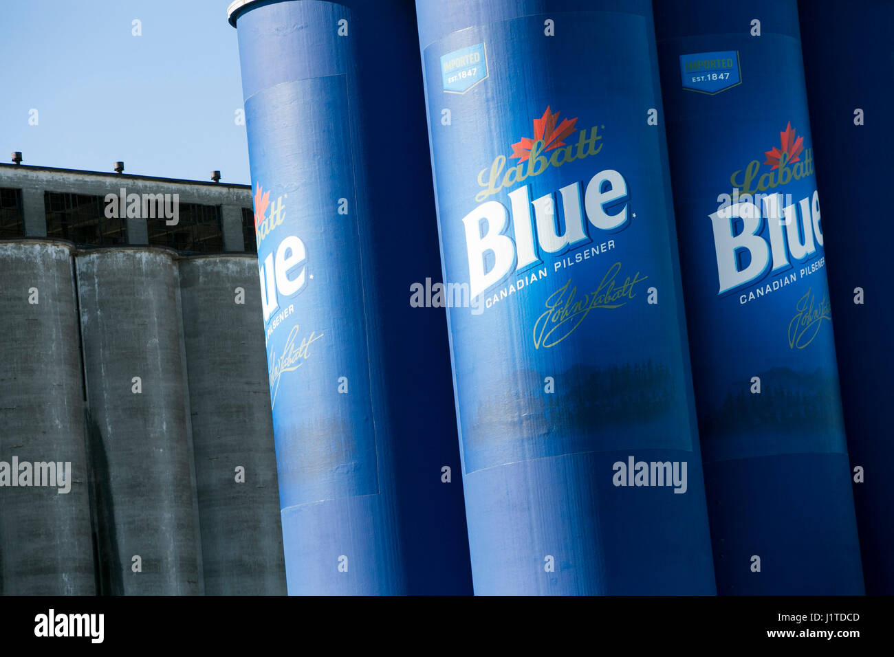 Beer logo hi-res stock photography and images - Alamy