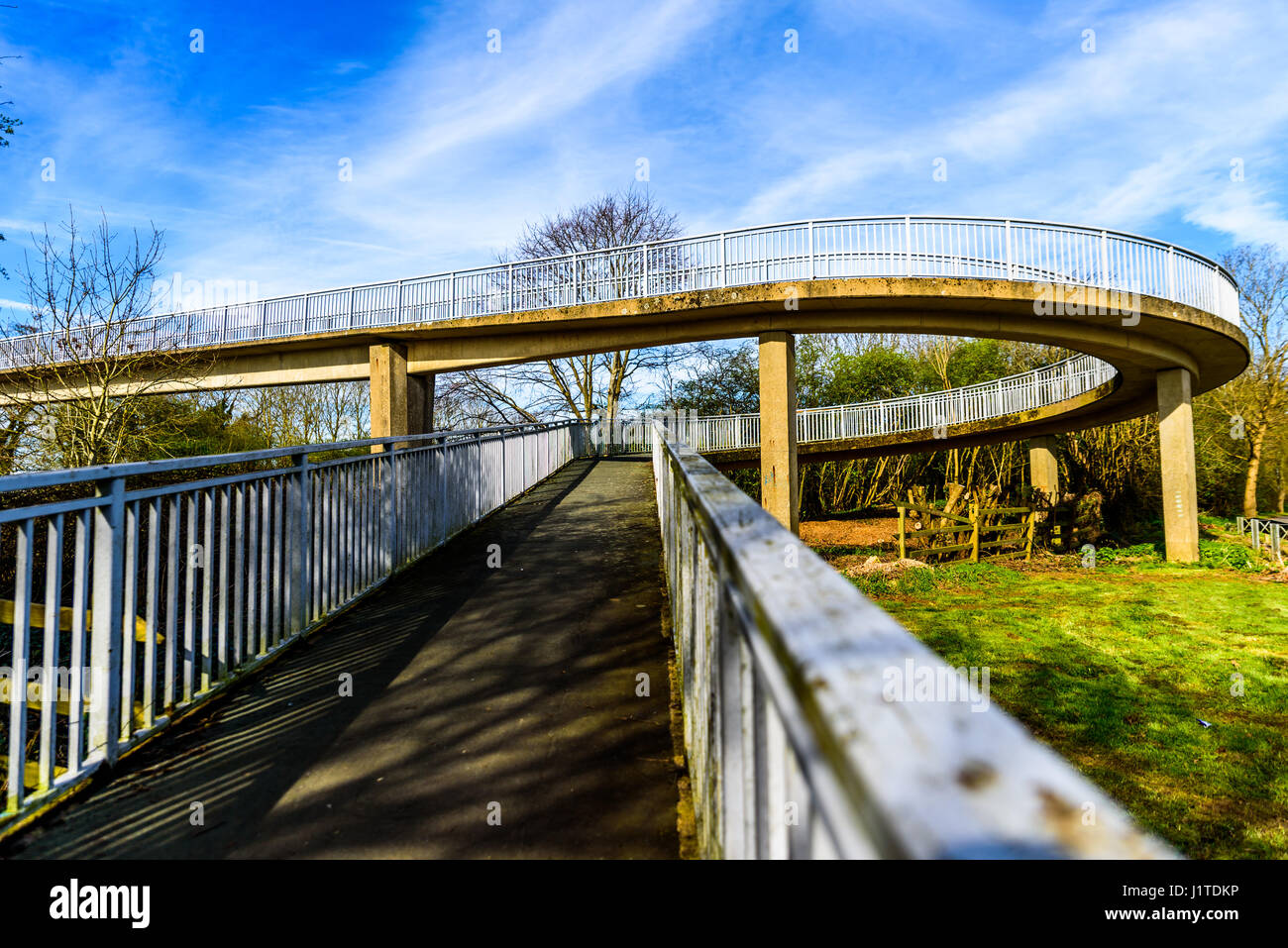 Day view pedestrian bridge over uk motorway Stock Photo - Alamy