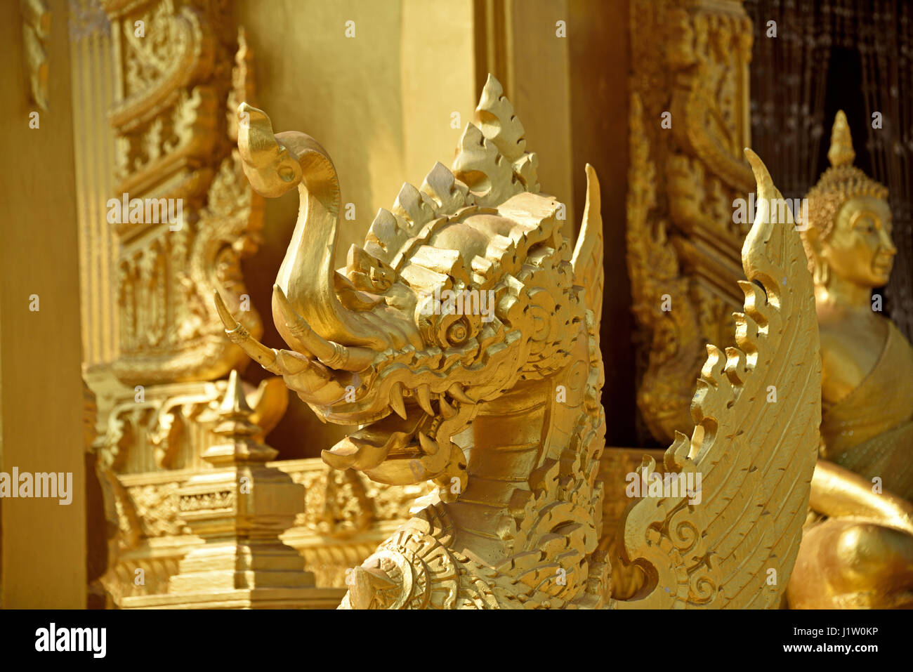 Dragon guarding gold hi-res stock photography and images - Alamy