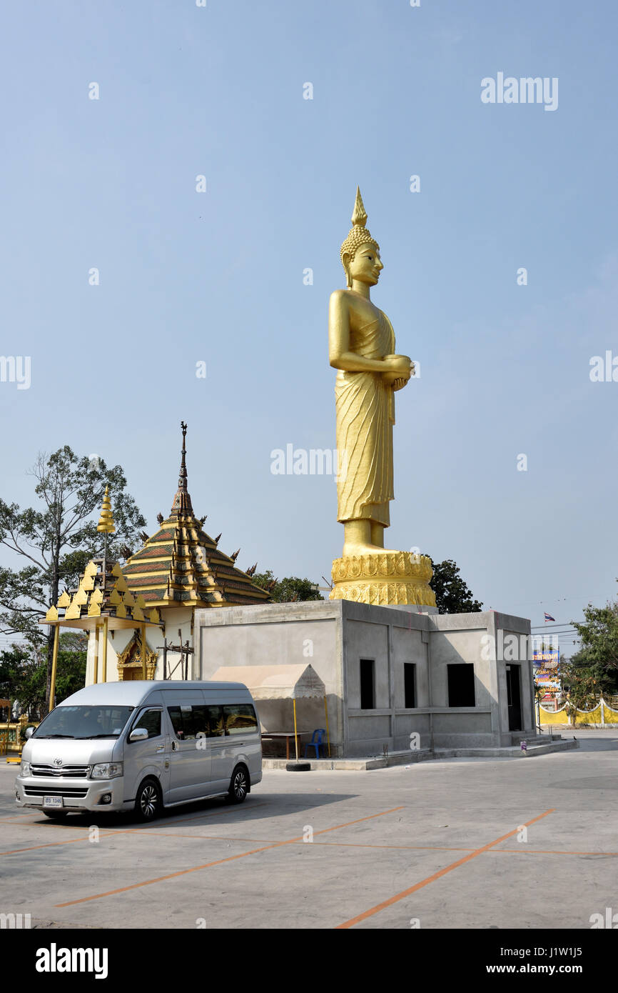 Buddha statue in the grounds of Wat Paknam Jolo (Golden Temple) in Bang Khla in Chachoengsao in ...