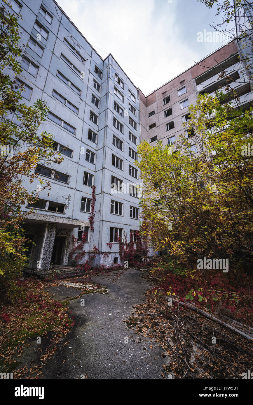 Block of flats in Pripyat ghost city of Chernobyl Nuclear Power Plant ...