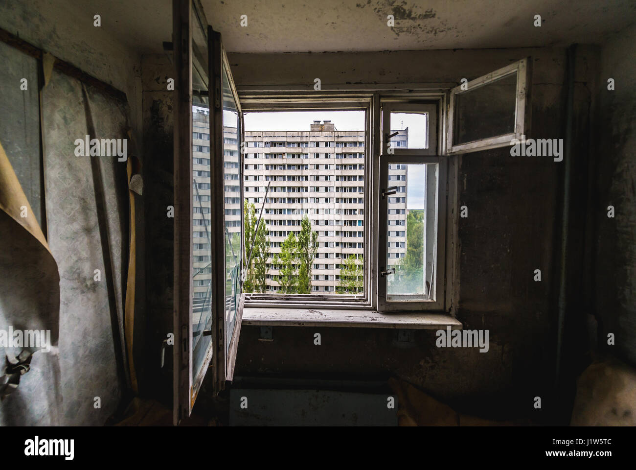 Room in 16-stored block of flats in Pripyat ghost city of Chernobyl ...