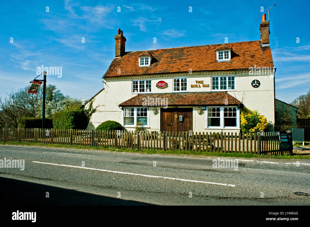 The Bull Inn, Bethersden, Kent Stock Photo - Alamy