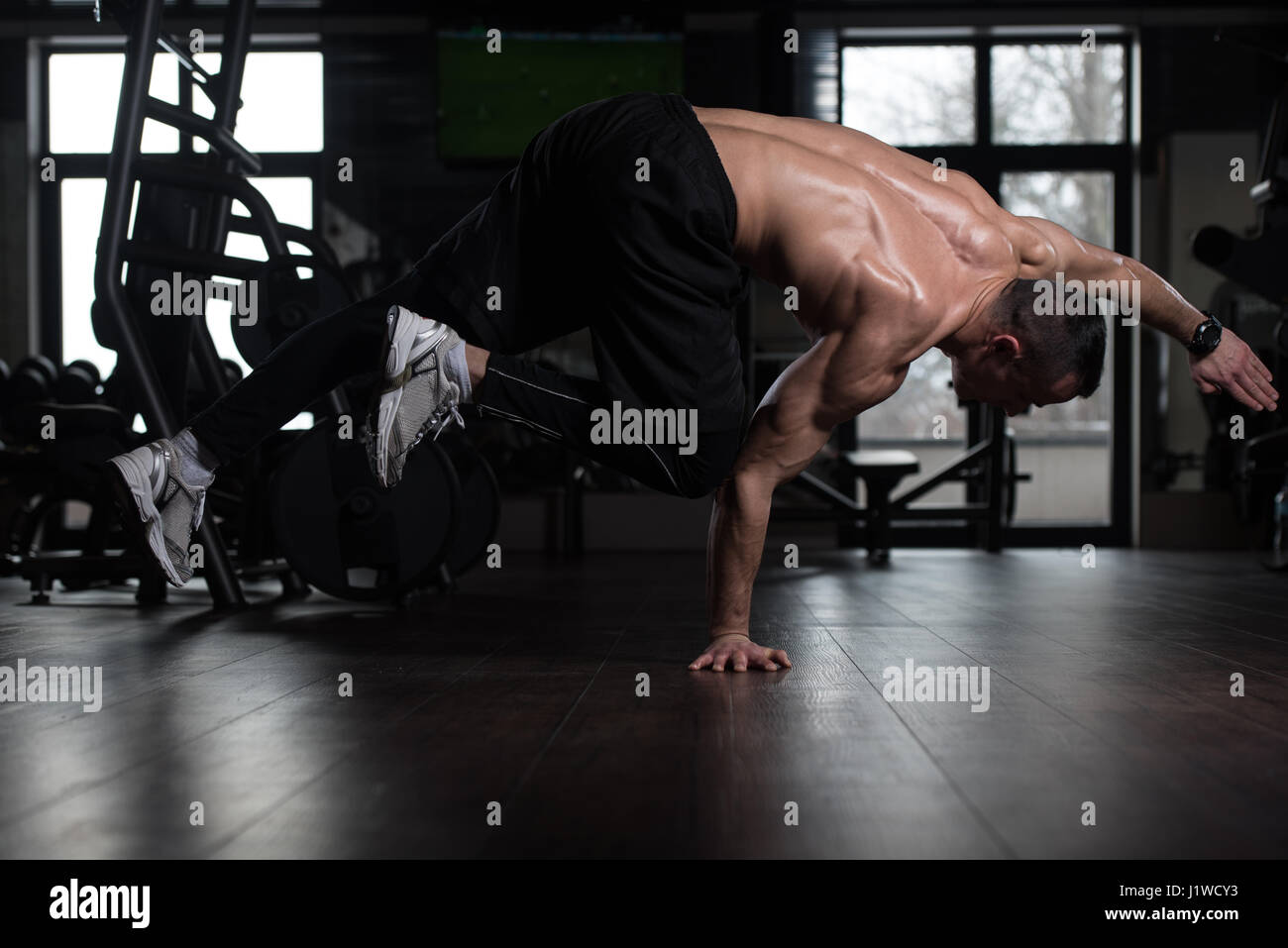 Handstand push ups hi-res stock photography and images - Alamy