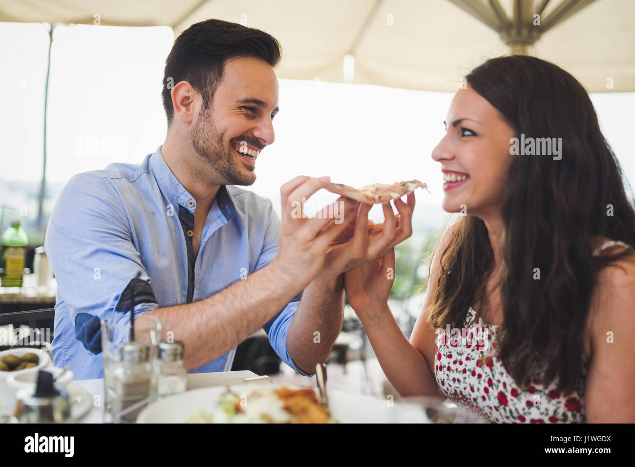 Food sharing outdoor hi-res stock photography and images - Alamy