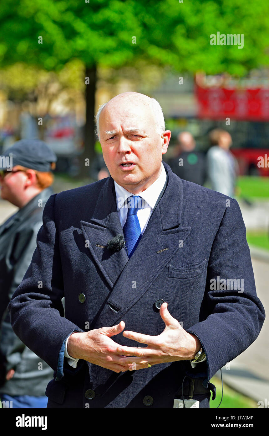 The leader conservative party iain duncan smith hi-res stock ...