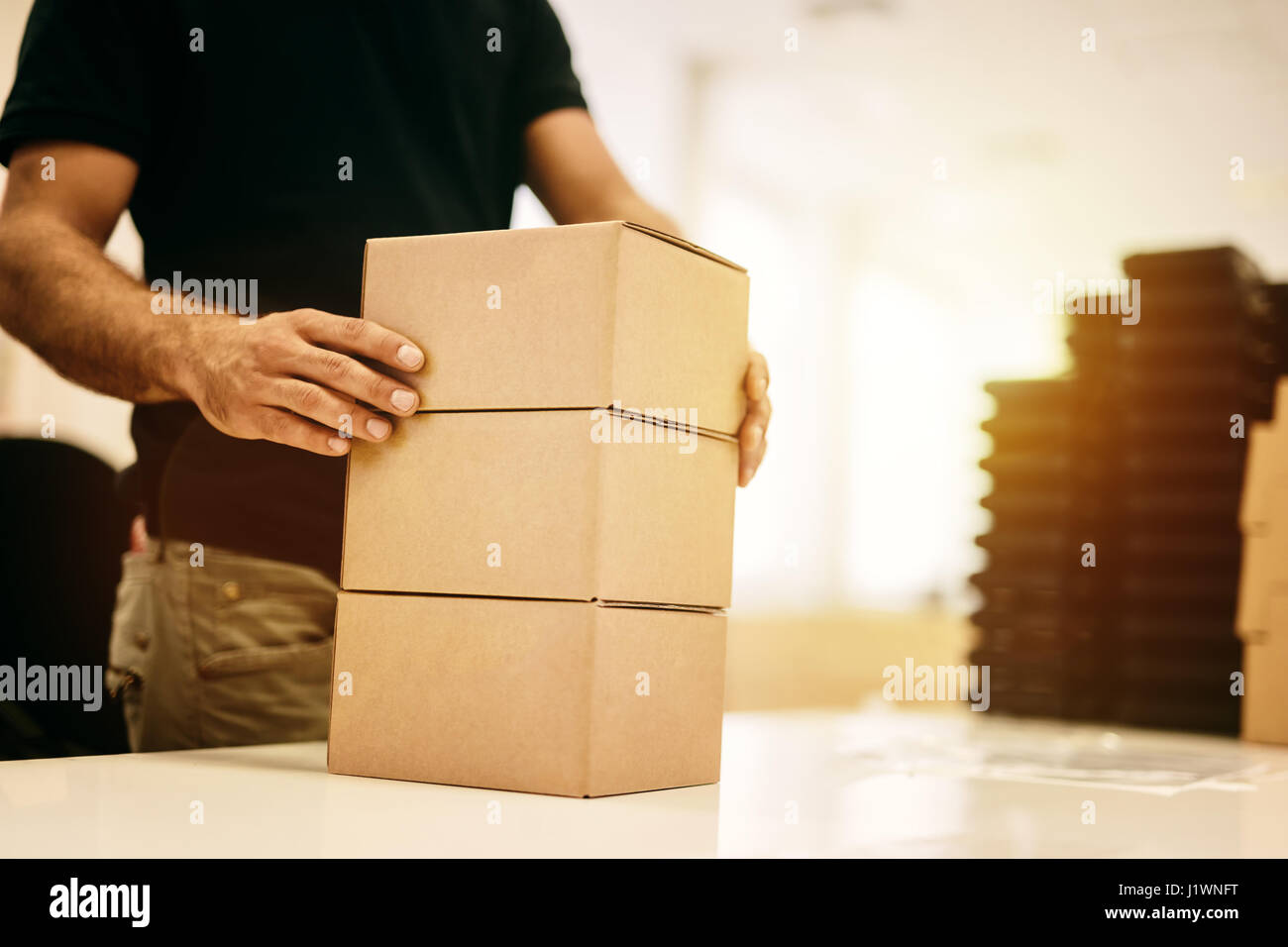 Dispatching service hi-res stock photography and images - Alamy