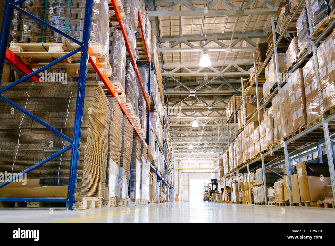 Warehouse logistics important hi-res stock photography and images - Alamy