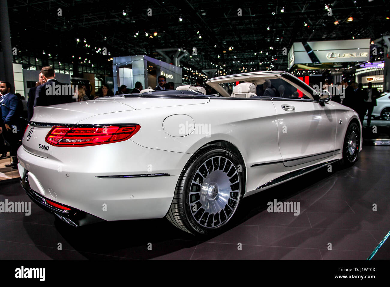 Mercedes- Benz Maybach S 650 cabriolet shown at the New York ...