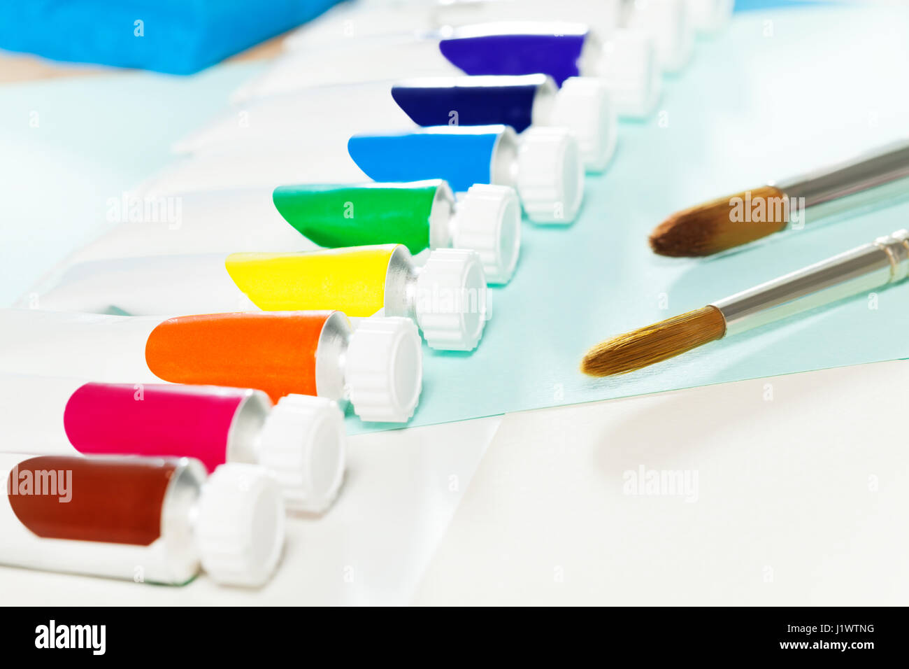 Set colored tubes paint hi-res stock photography and images - Alamy
