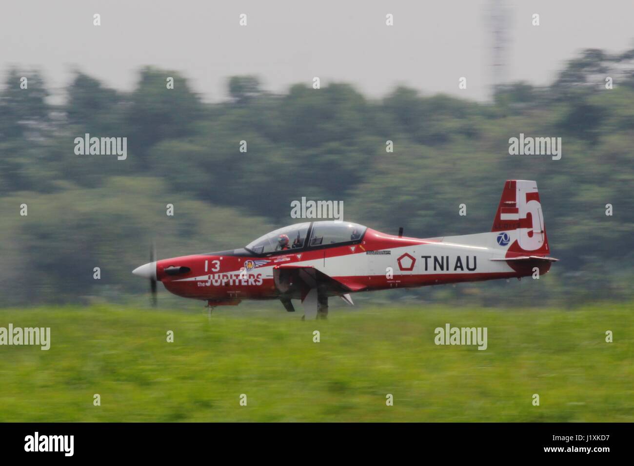 Indonesian air jupiter aerobatic team hi-res stock photography and ...