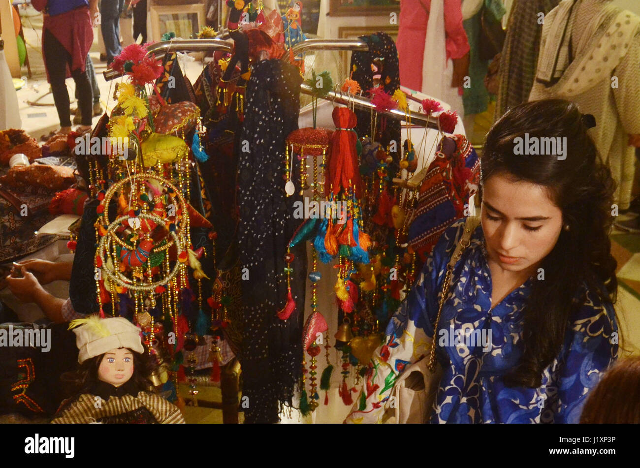 Handmade crafts of pakistan hi-res stock photography and images - Alamy