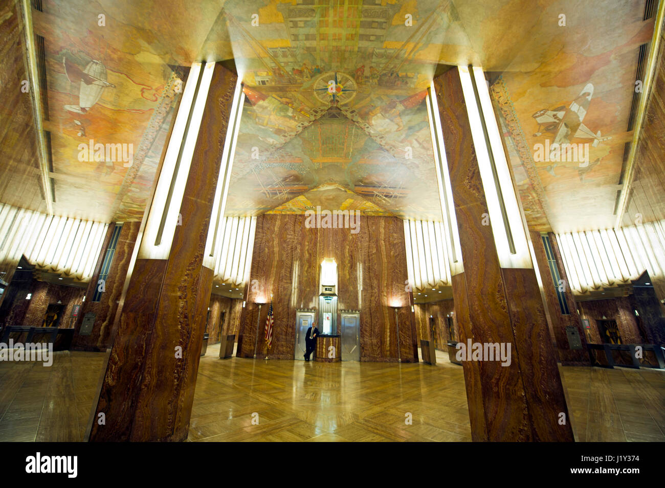 Chrysler building interior hi-res stock photography and images - Alamy