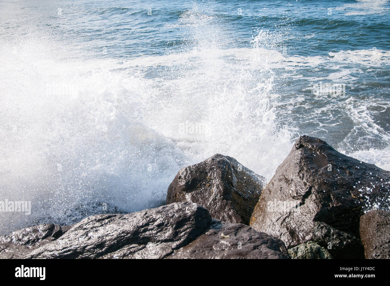 Waves crashing onto rocks, Oregon coast, USA Stock Photo - Alamy