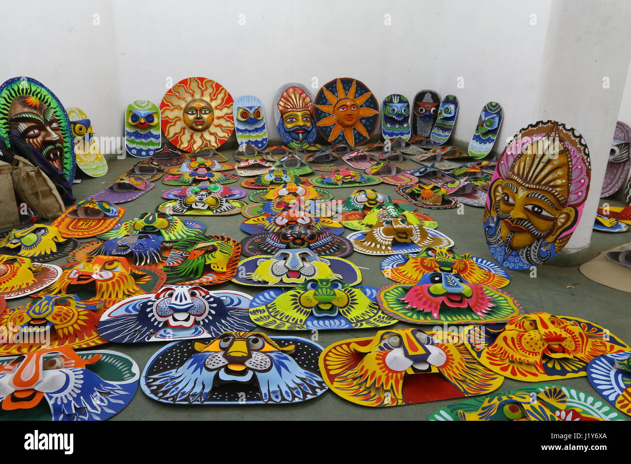 Bengali traditional Colorful masks Stock Photo - Alamy