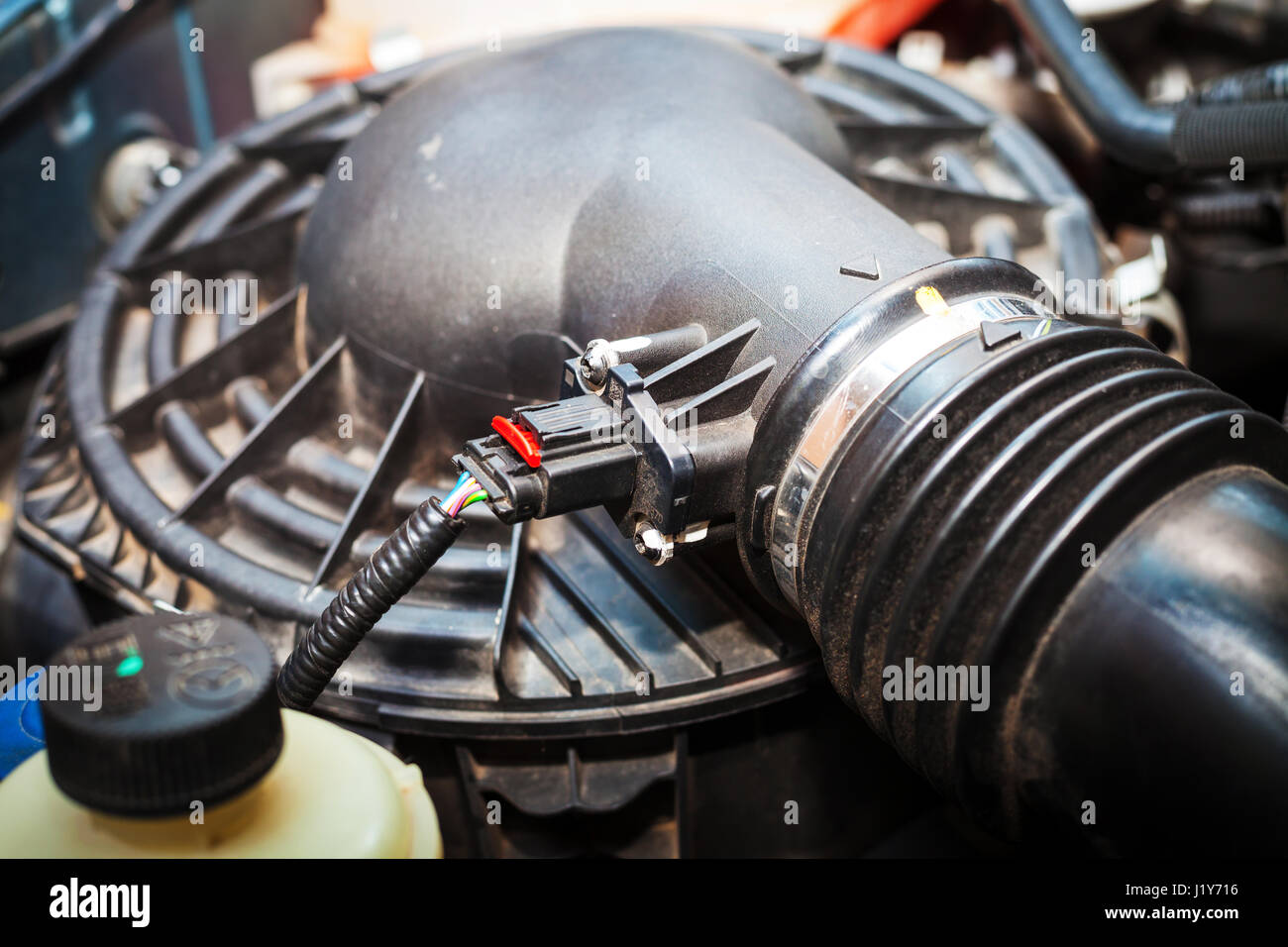 Maintenance of diesel engine Stock Photo - Alamy