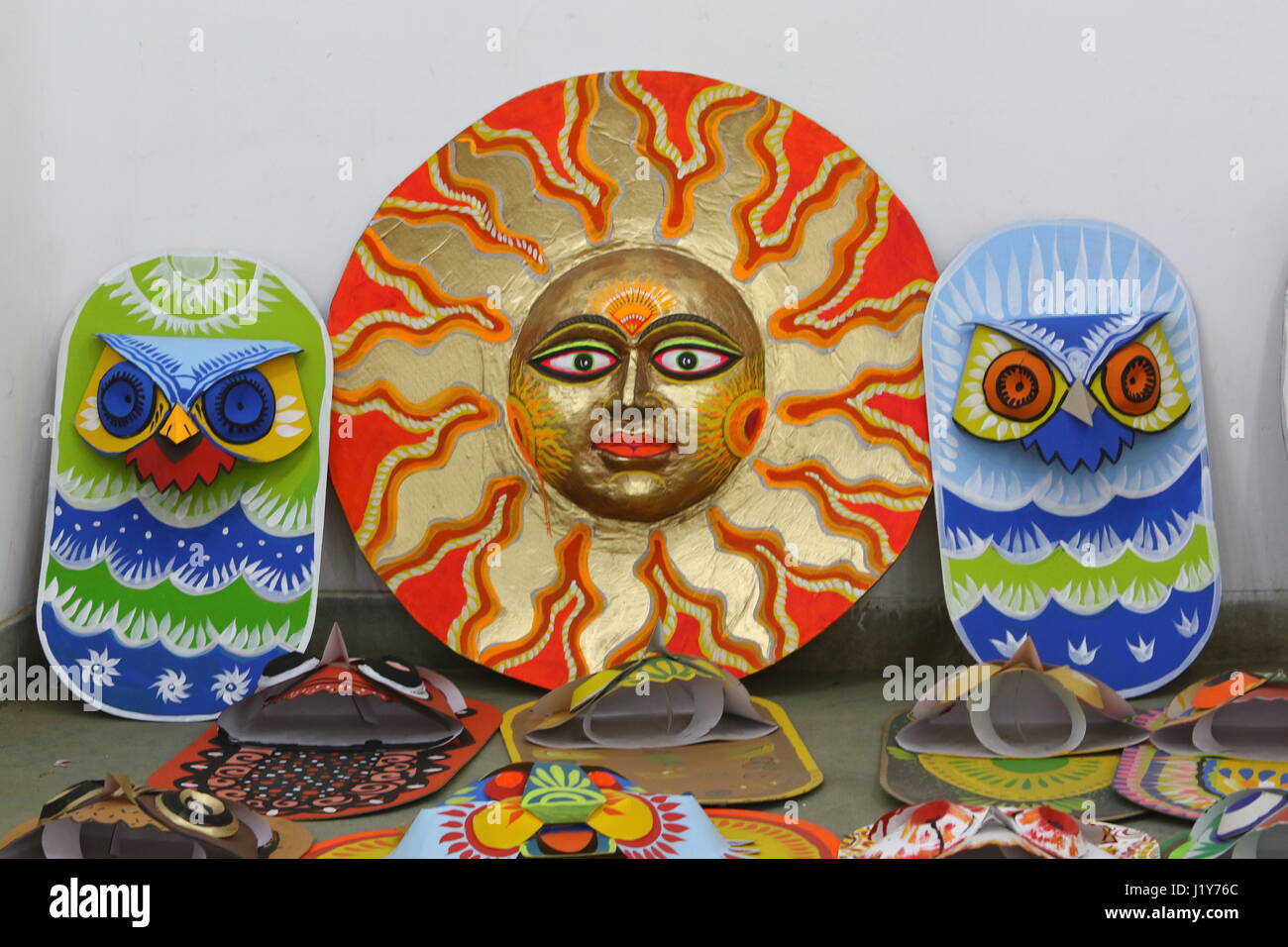 Bengali traditional Colorful masks Stock Photo - Alamy
