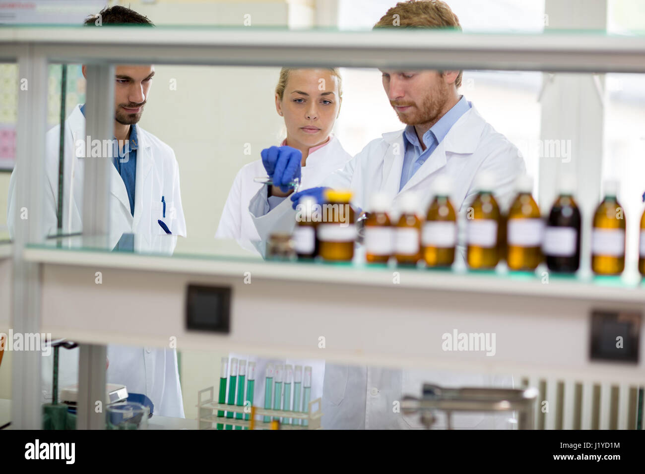 Chemical workers hi-res stock photography and images - Alamy