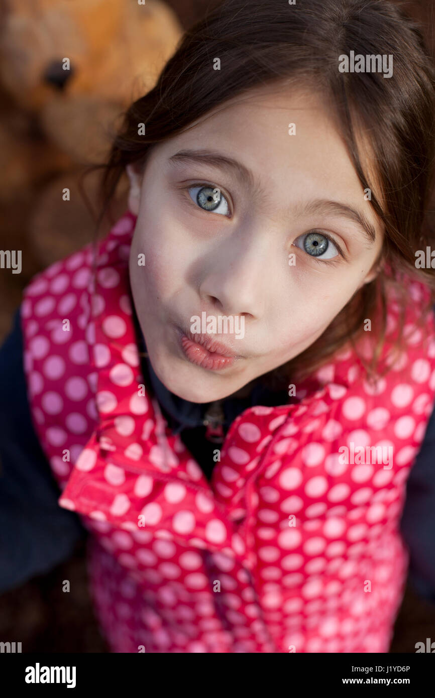 Young girl aged 9 years old Stock Photo - Alamy