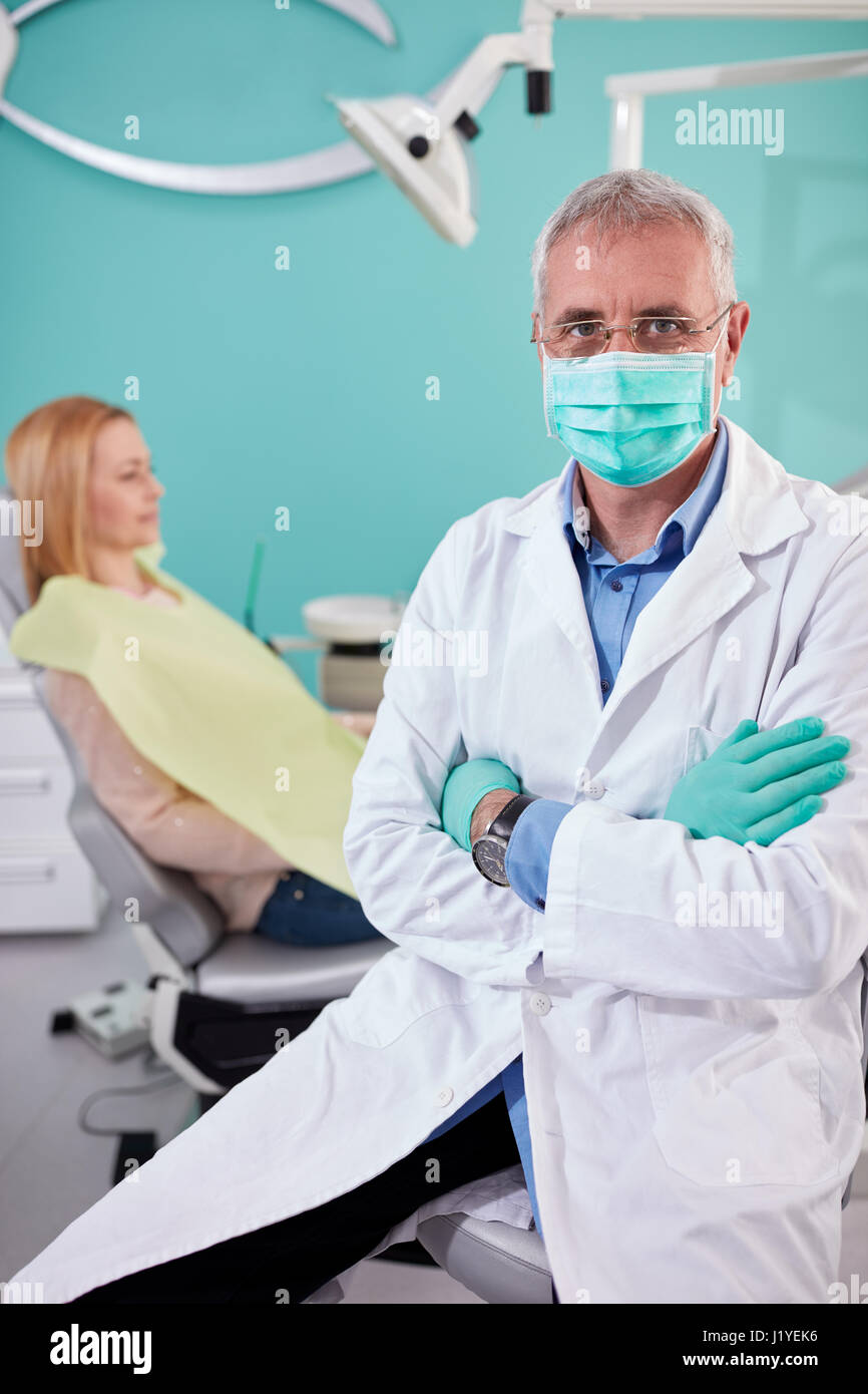 Portrait of dentist in dental clinic Stock Photo - Alamy
