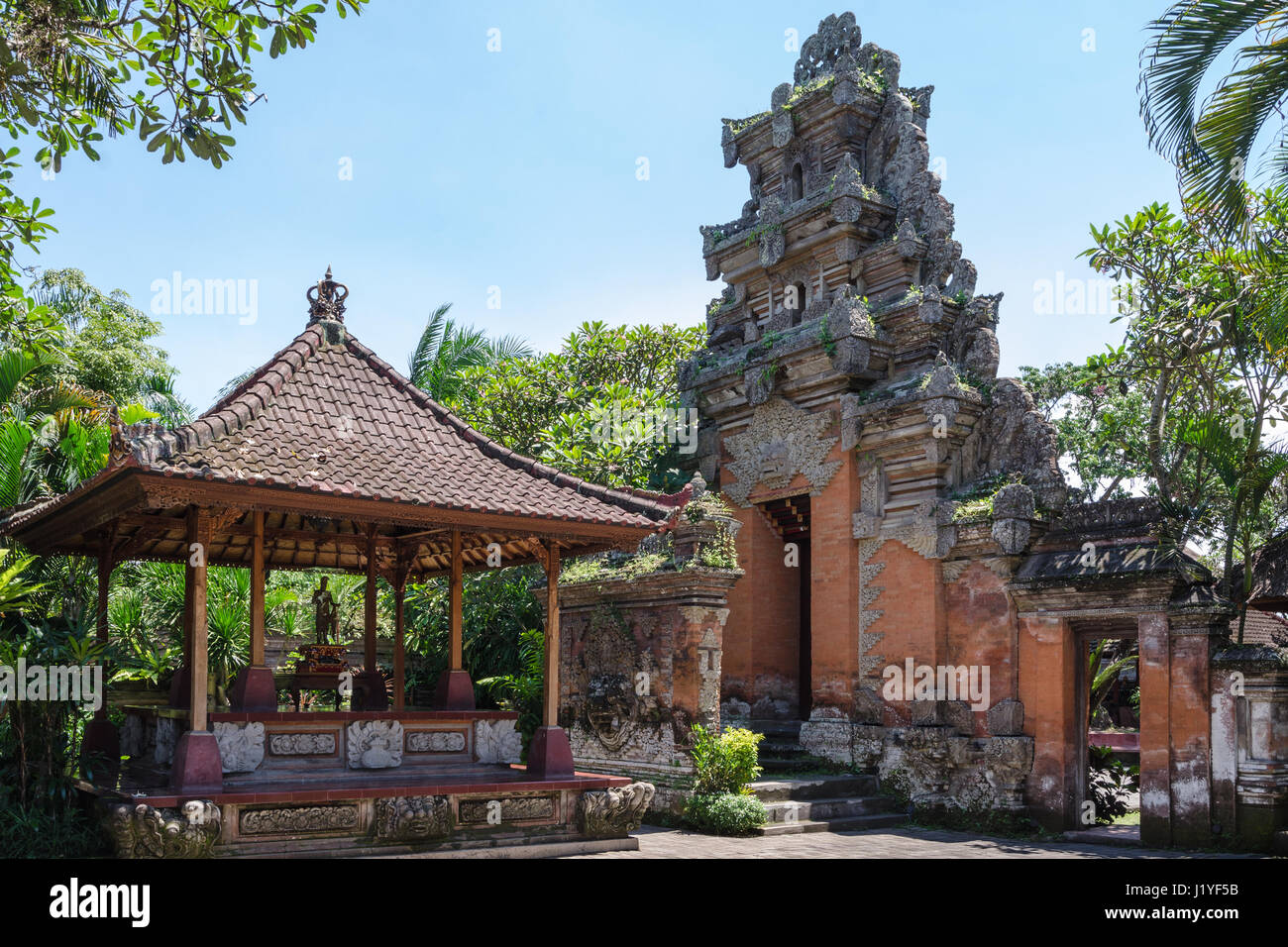 Ubud palace bali inside ubud hi-res stock photography and images - Alamy