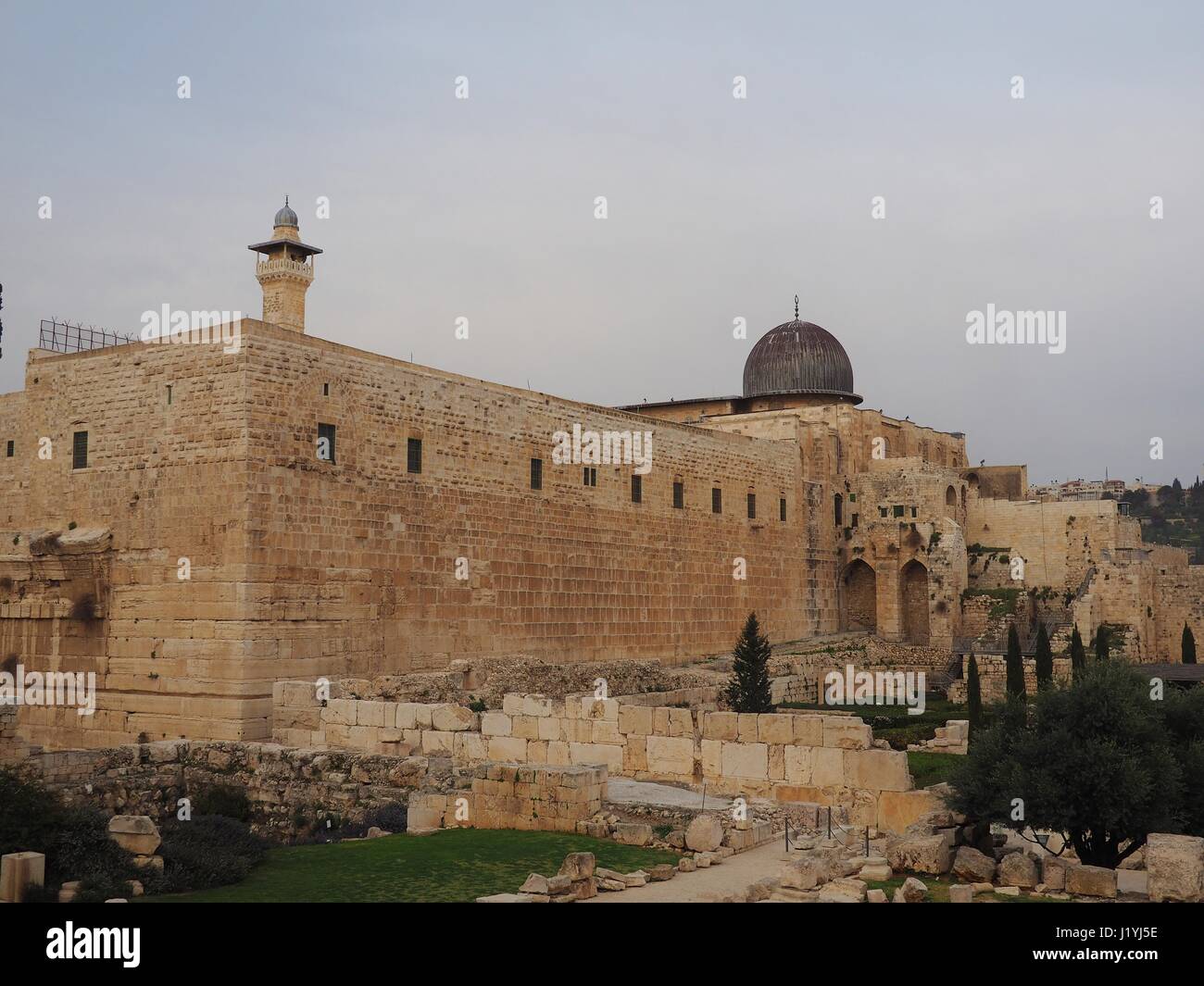 El aqsa mosque jerusalem hi-res stock photography and images - Alamy
