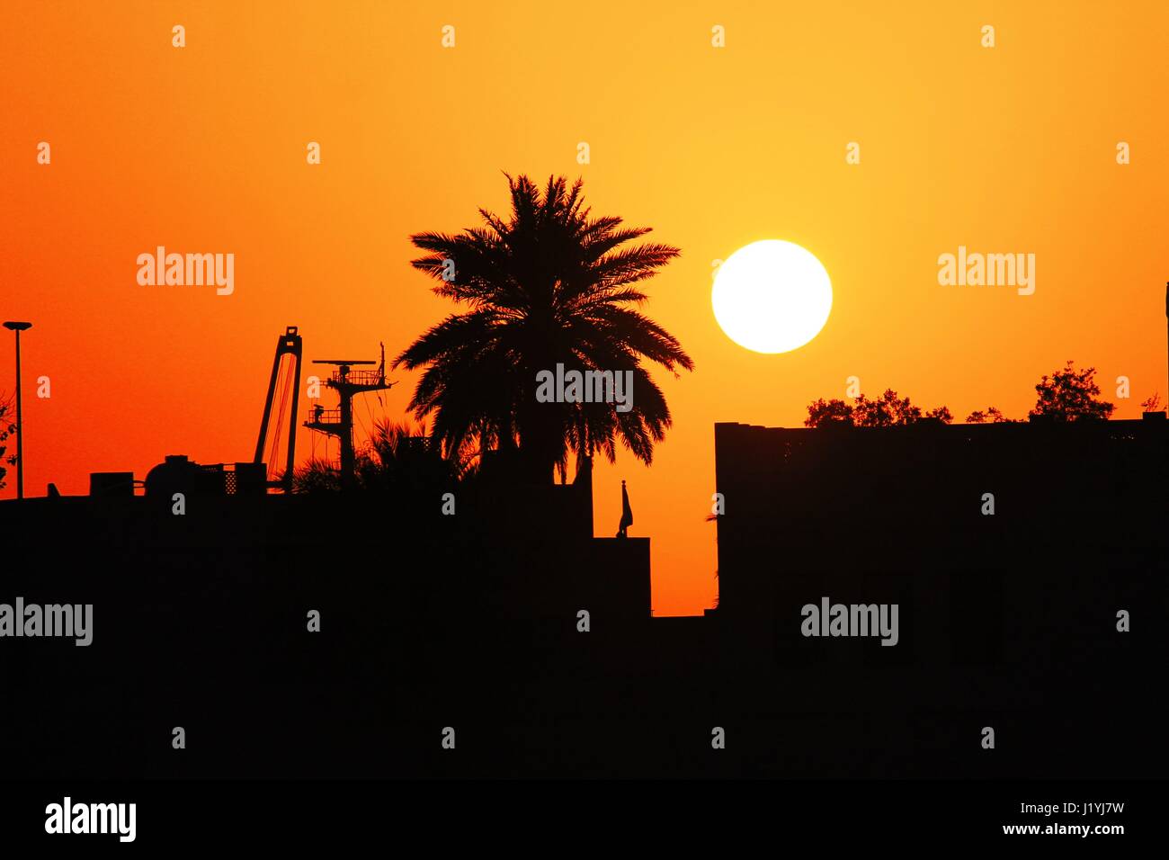 THE RISING SUN Stock Photo - Alamy