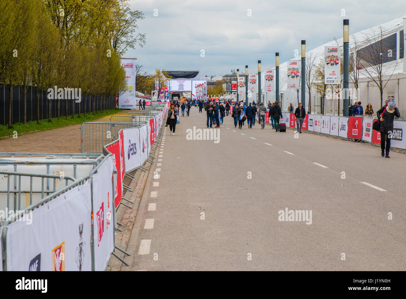 Contestants number numbers hi-res stock photography and images - Alamy