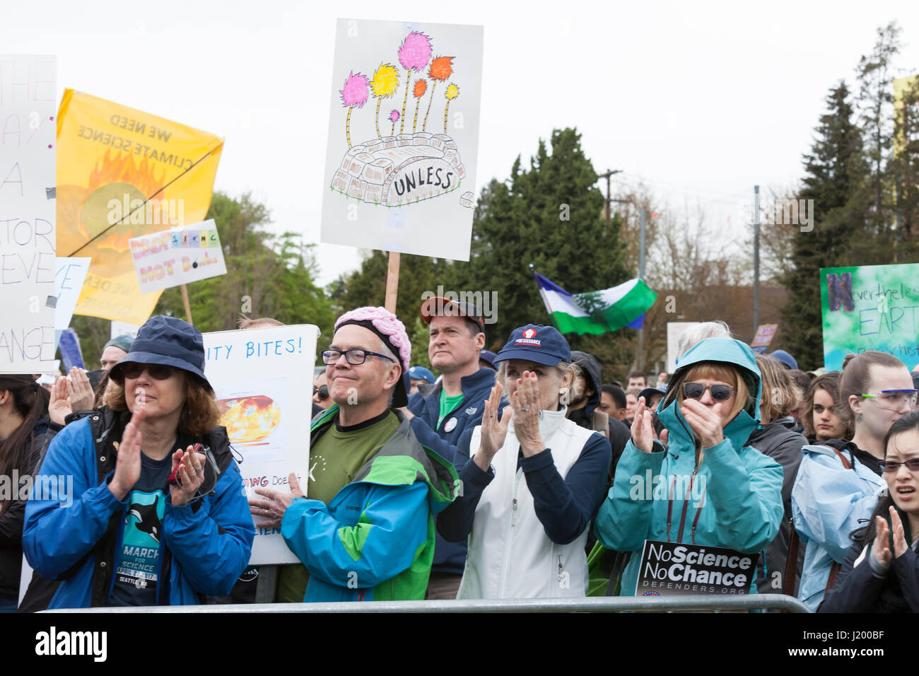 Protest crowd fists hi-res stock photography and images - Alamy