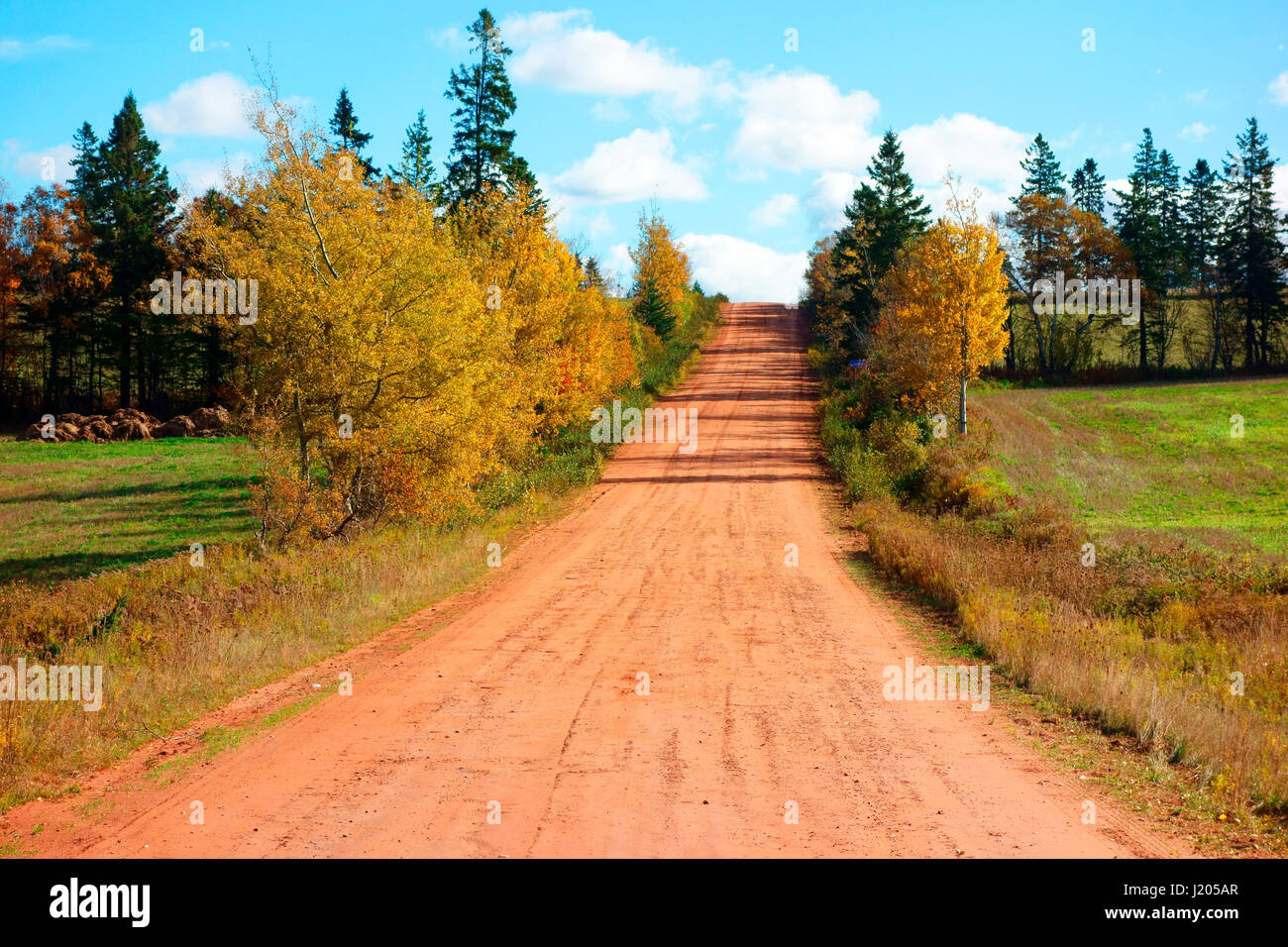 Clay road hi-res stock photography and images - Alamy