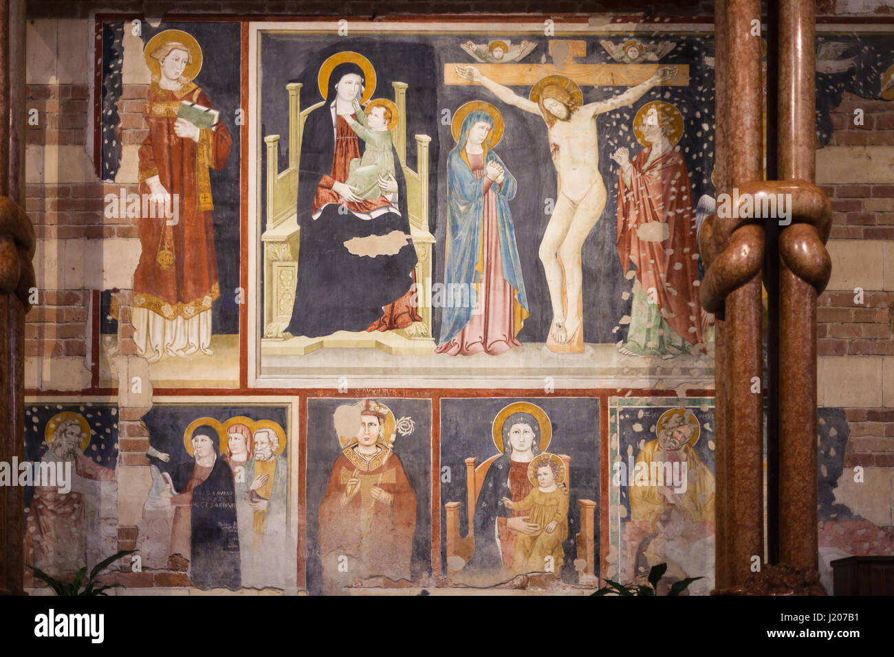 VERONA, ITALY - MARCH 27, 2017: wall-painting in Basilica di San Zeno ...