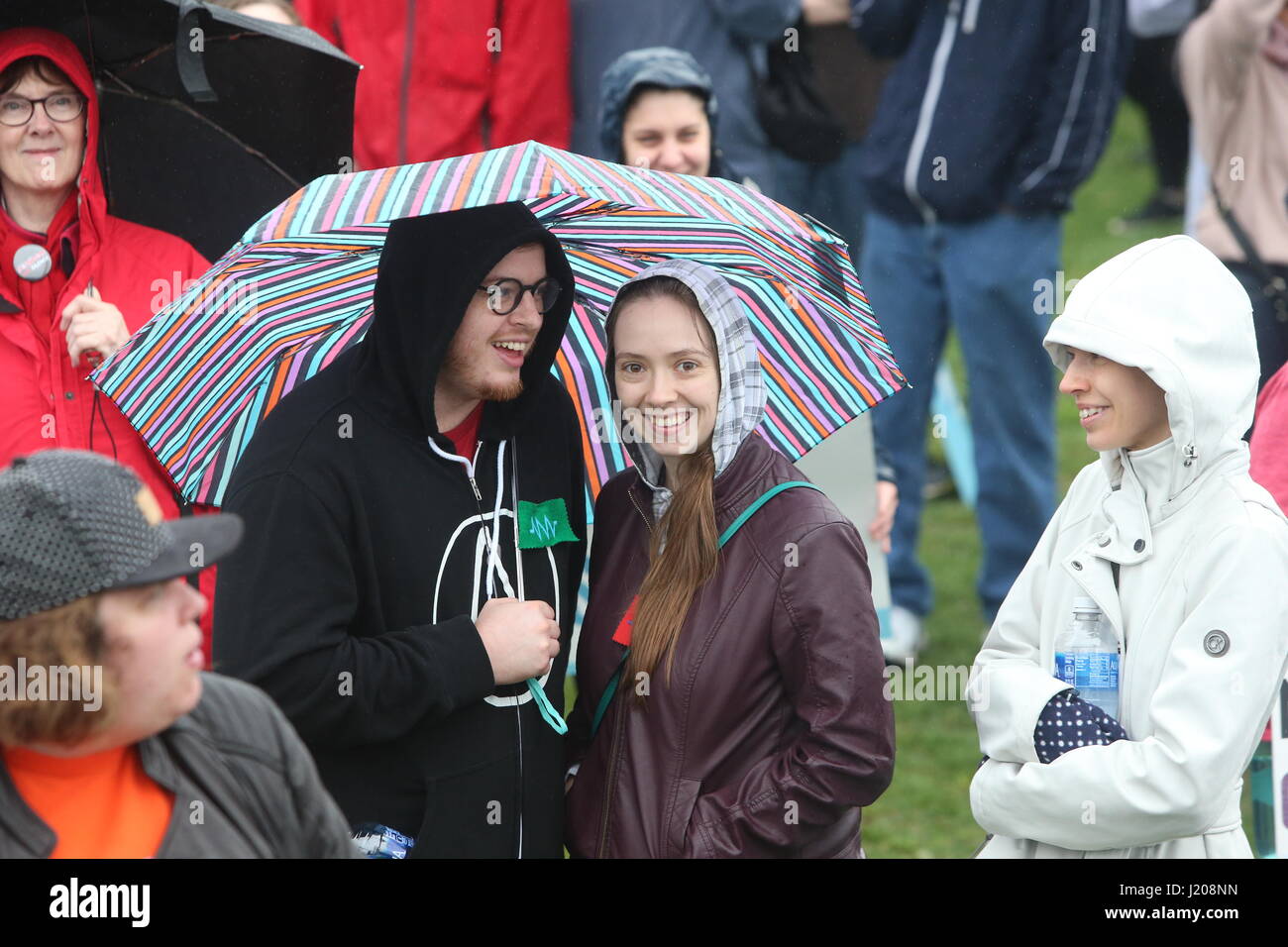 Washington DC, USA. 22nd Apr, 2017. More than one hundred thousand ...