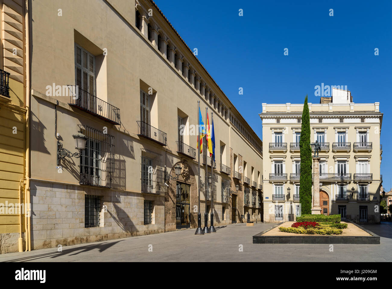 VALENCIA, SPAIN - AUGUST 01, 2016: Plaza de Manises (Manises Square) In ...