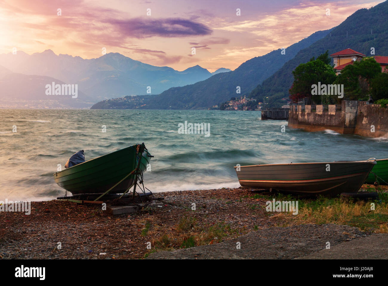Beautiful lake como hi-res stock photography and images - Alamy