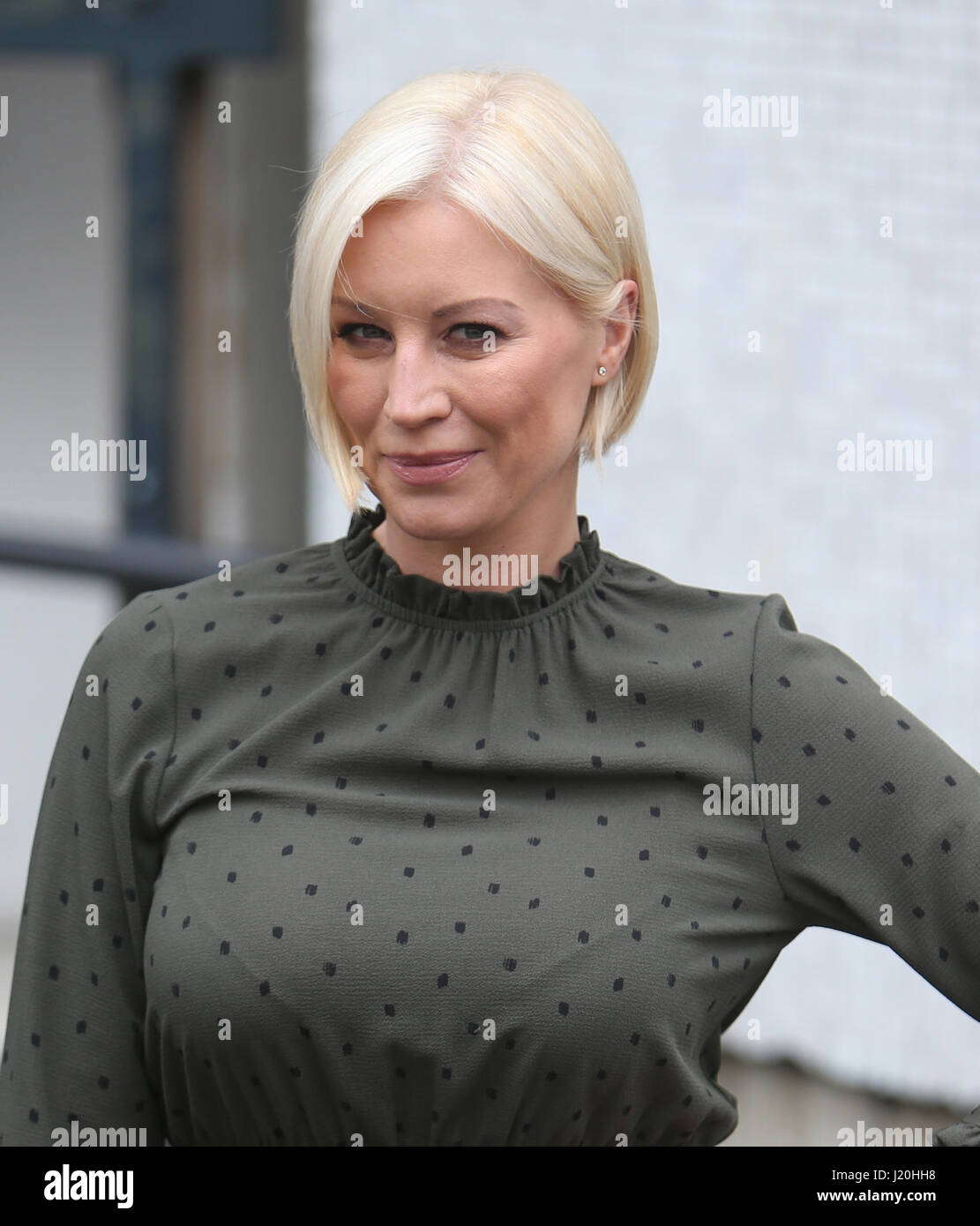 Denise van Outen displays her new hair cut outside ITV Studios ...
