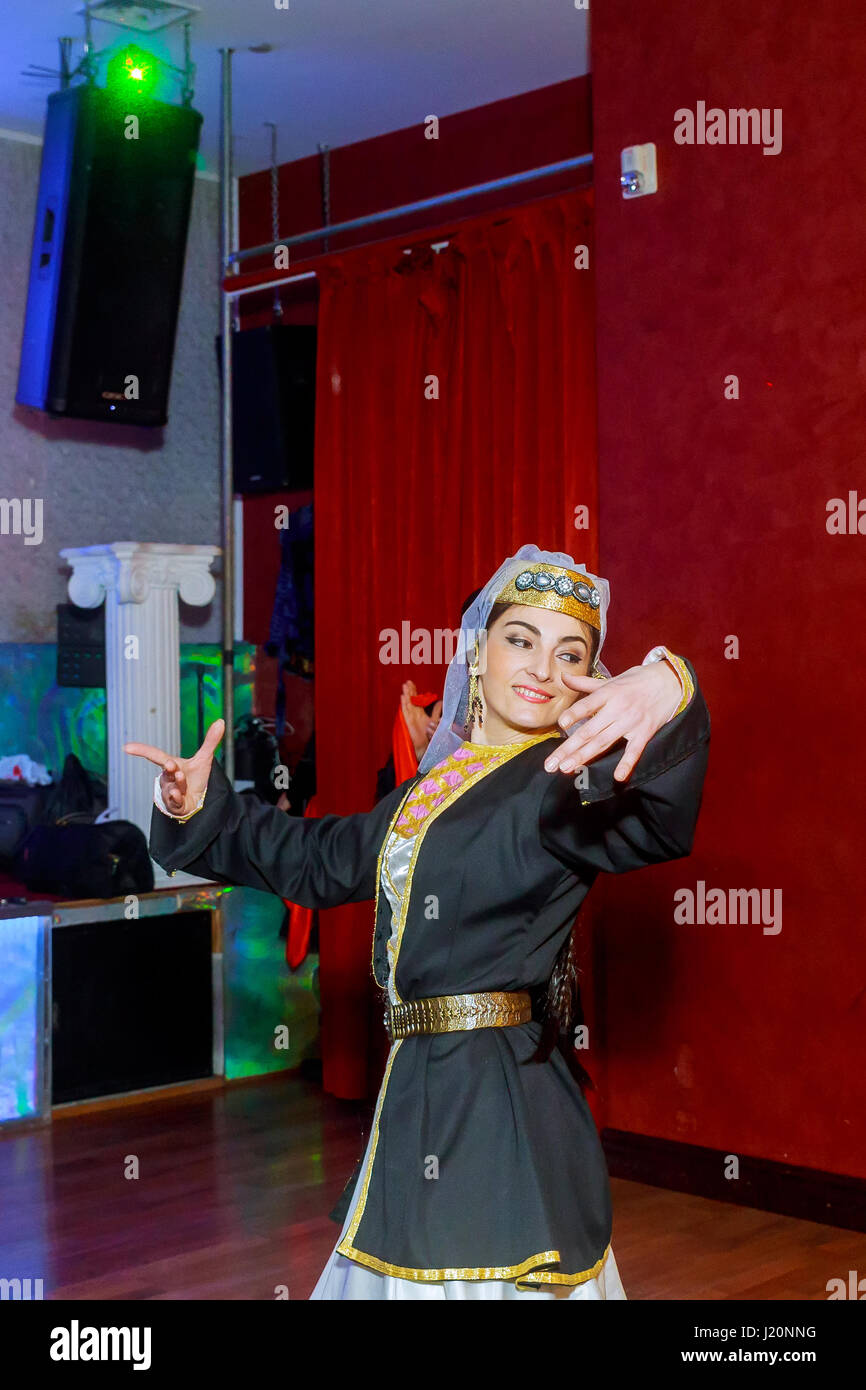 Georgian traditional dancing hi-res stock photography and images - Alamy